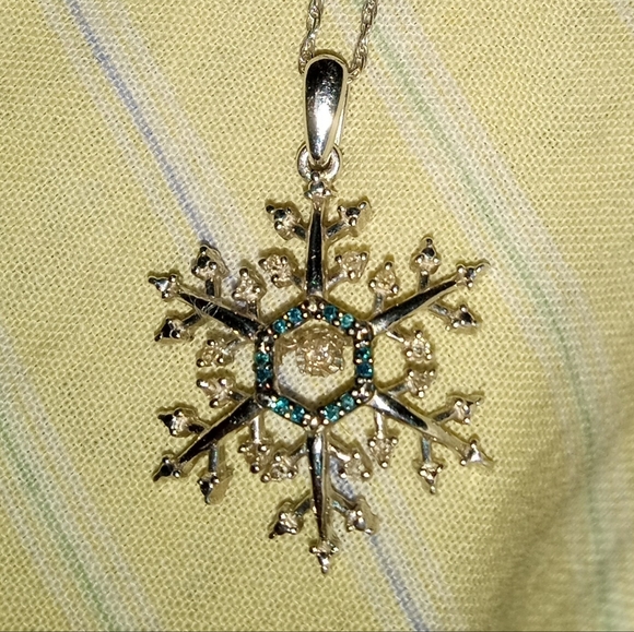 Kay Jewelers | Jewelry | Kay Jewlers Snowflake Diamond Necklace | Poshmark
